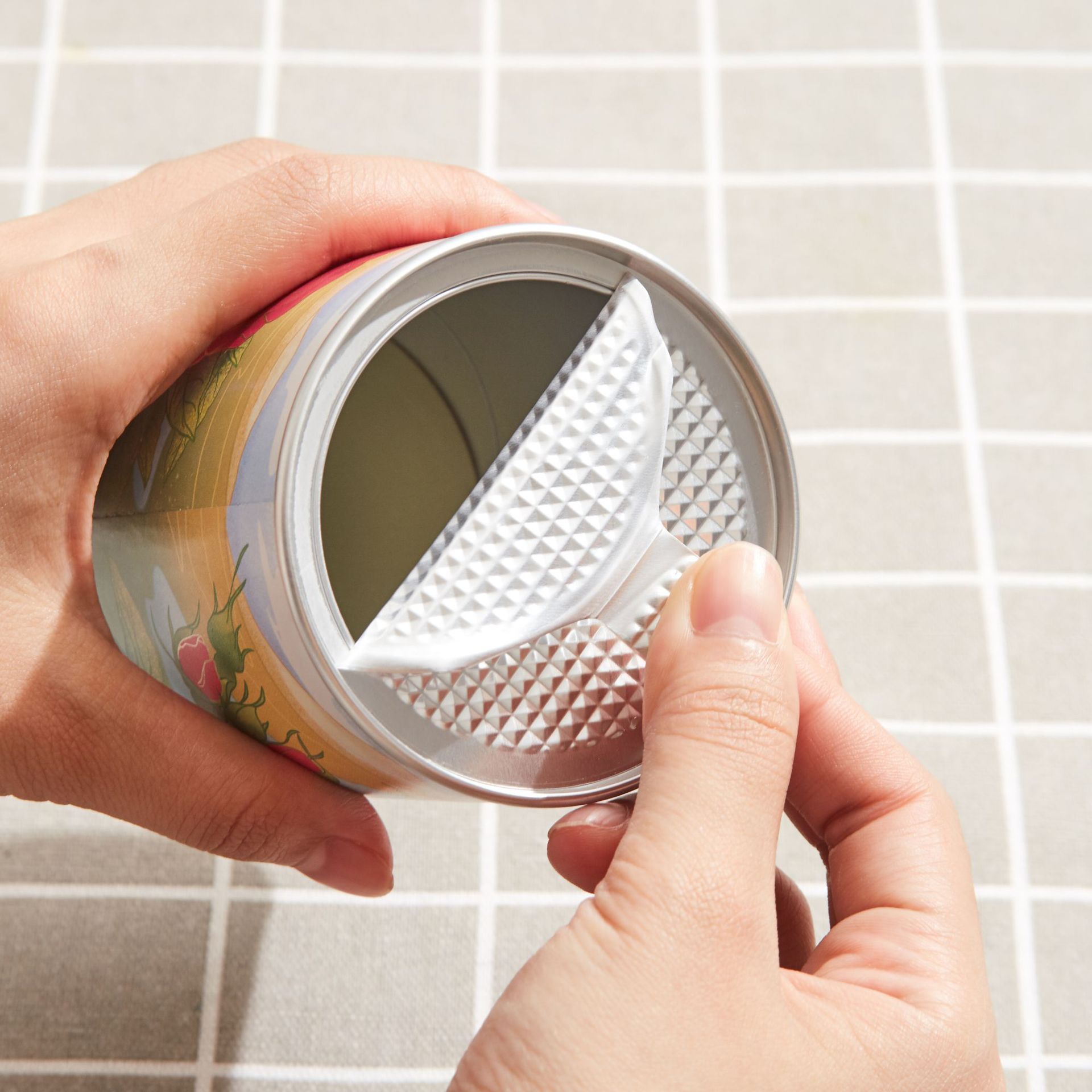 Diverse Applications of Cylindrical Paper Can Packaging – gepapertube.com